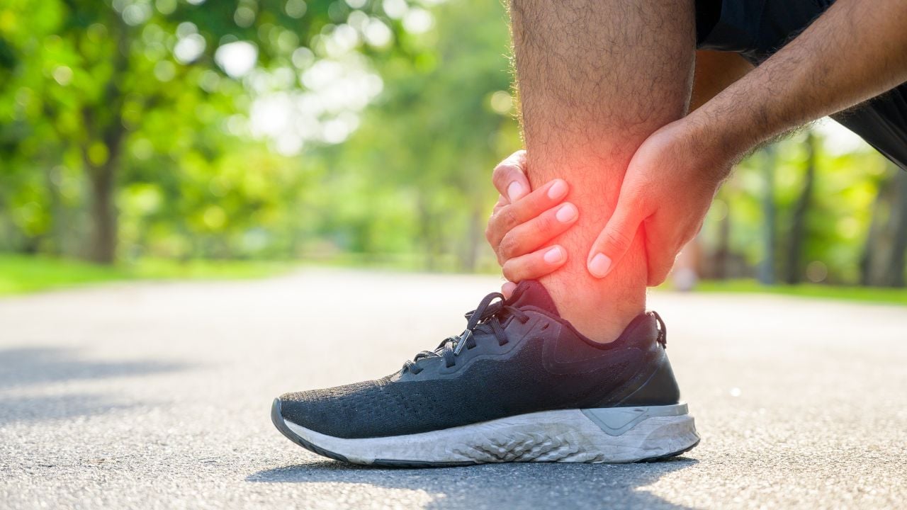 Ankle Sprain: Get Back On Your Feet Faster With These Proven ...