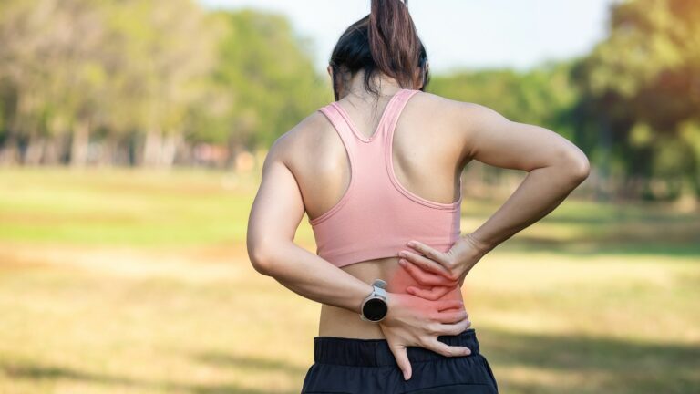 Common Causes and Symptoms of Lumbosacral Sprain and Strain